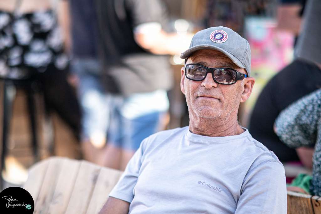 J 69 / Alain Roux / 72 ans / Les Sables d’Olonne / décorateur retraité ...